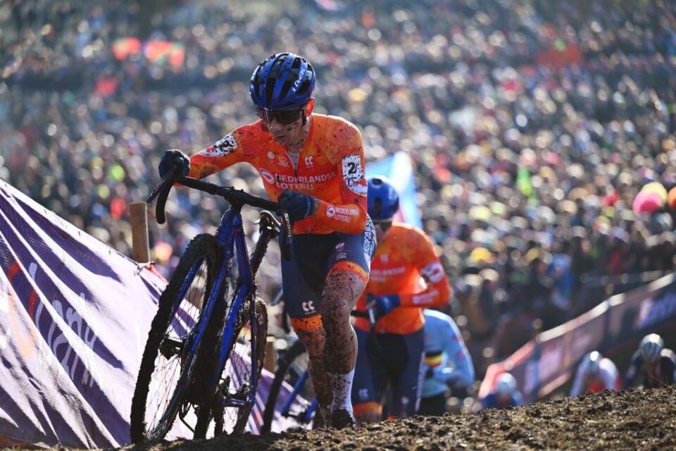 La estrella del ciclocross Lars van der Haar, de 34 años, se retirará ...